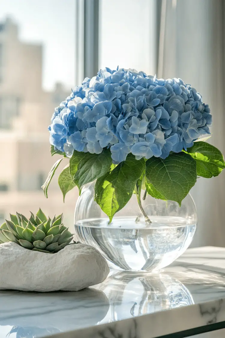 16 Beautiful Hydrangea Flower Arrangement Ideas - My Home And Kitchen