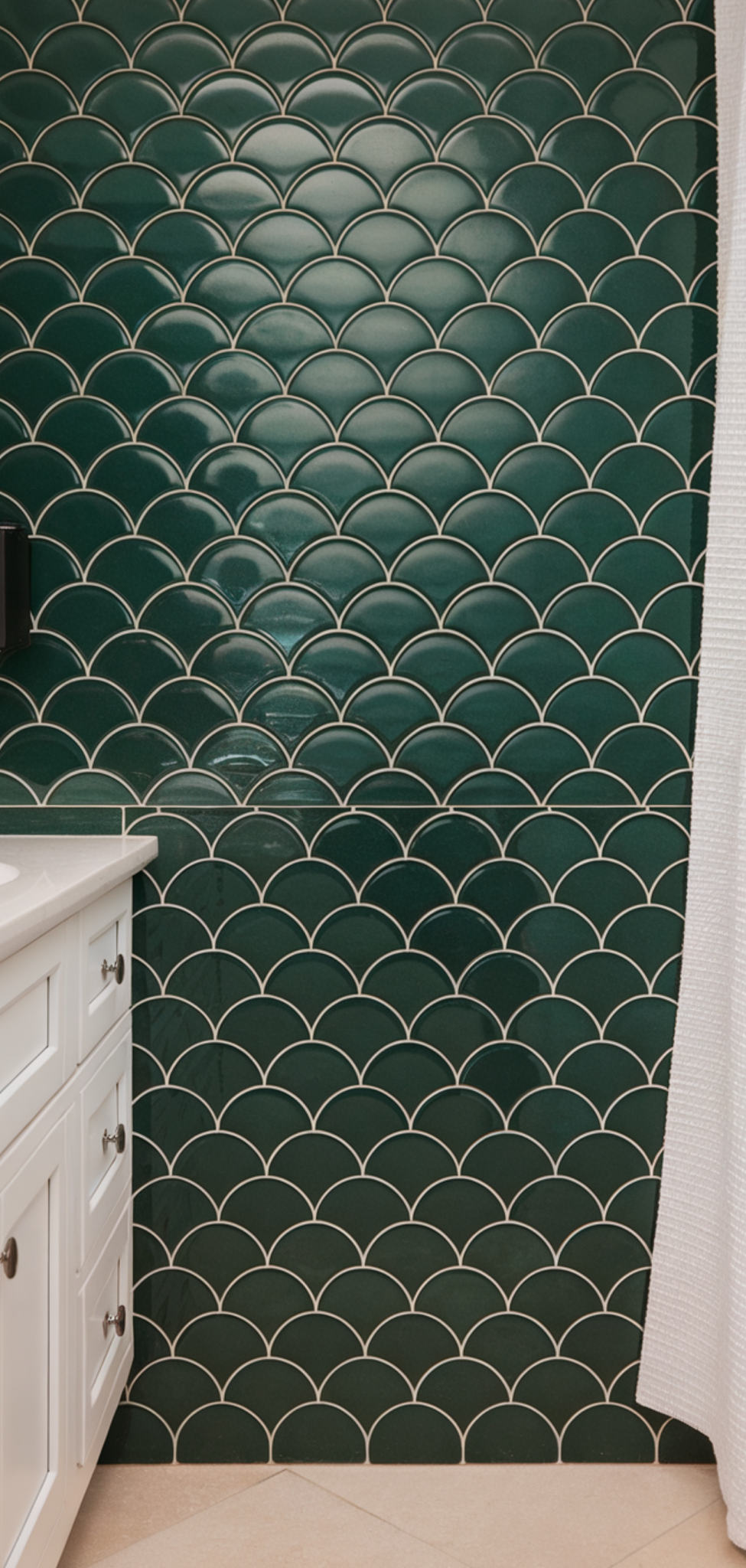 15 Brilliant Bathroom Tile Ideas That WOW - My Home And Kitchen