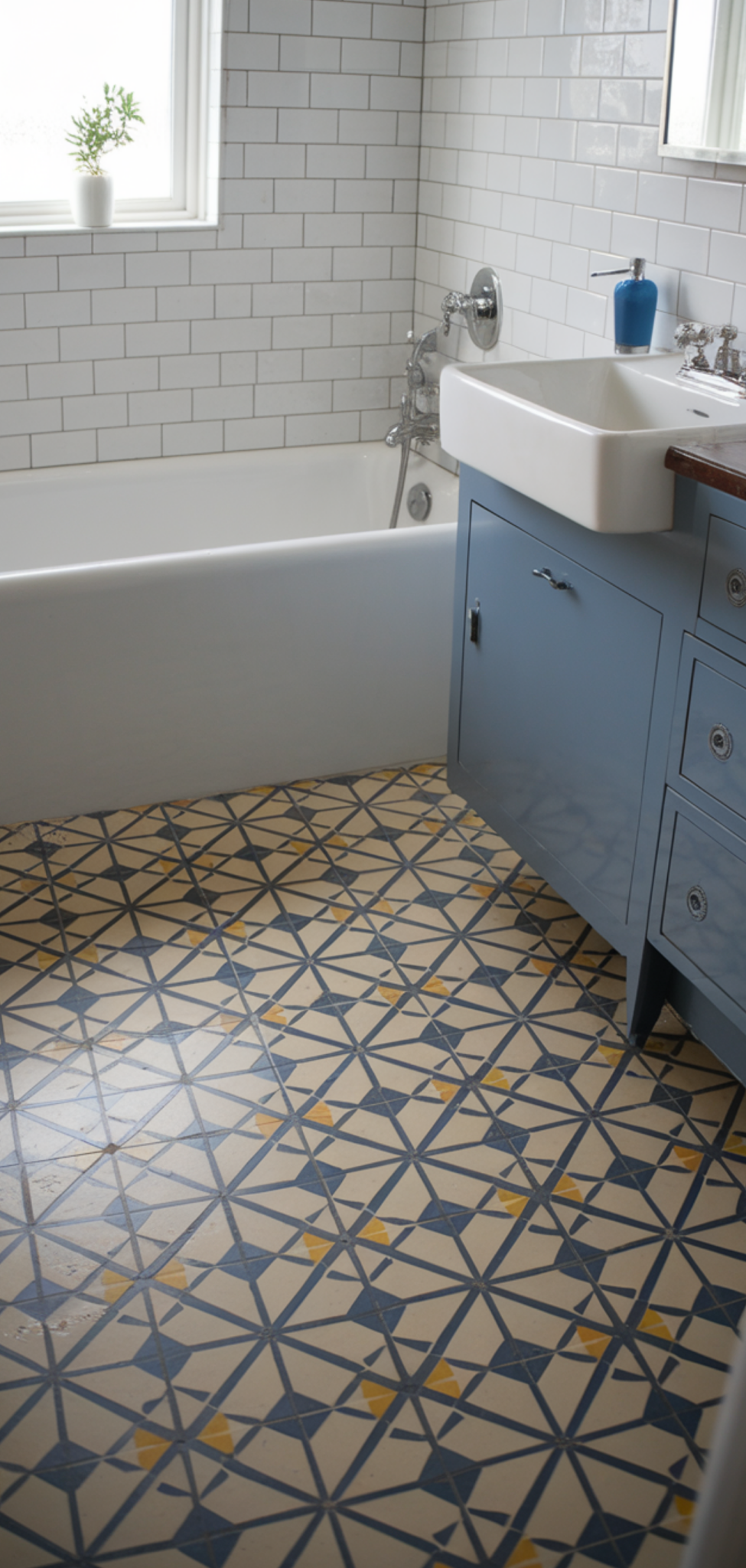 15 Brilliant Bathroom Tile Ideas That WOW - My Home And Kitchen