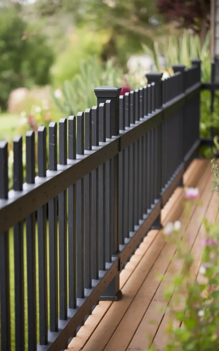 17 Creative Wood Deck Railing Ideas - My Home And Kitchen