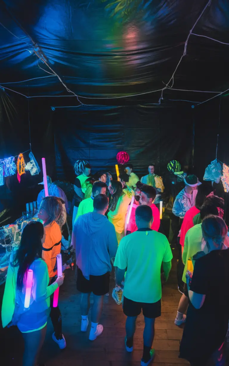 17 Amazing House Party Themes - My Home And Kitchen